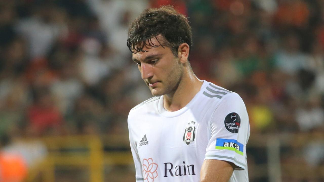 Beşiktaş'ta ayrılık: Antalyaspor'a transfer oldu! - İzmir Haberleri