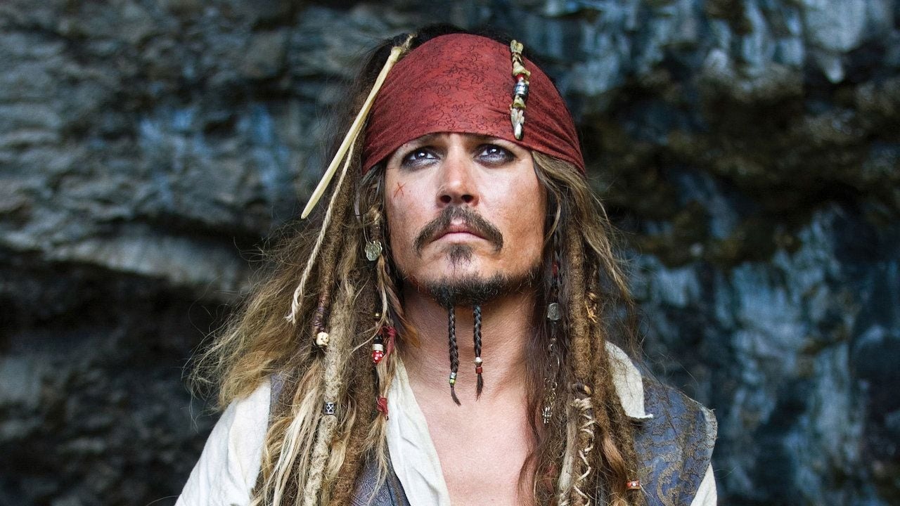 Karayip Korsanları yıldızı Johnny Depp'in yeni filmindeki hali ağızları ...